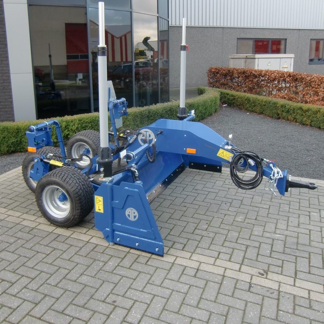 Planiermaschine zur Vorbereitung der Felder - SKB series - AP Machinebouw B.V. - gezogen