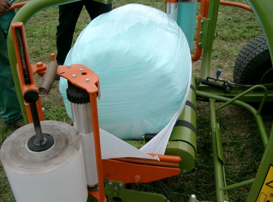 Runde Ballenpresse - R500 COMBI - Tonutti / Wolagri - Festvolumen / mit ...