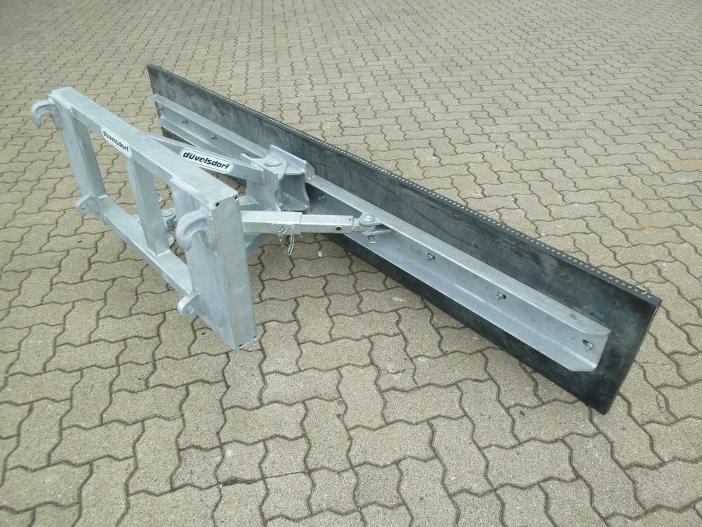 Empujador de ensilaje remolcado - EURO - Düvelsdorf Handelsgesellschaft mbH