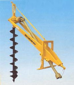 Barrena con enganche en tres puntos - 80.130 - SELVATICI srl - montada ...