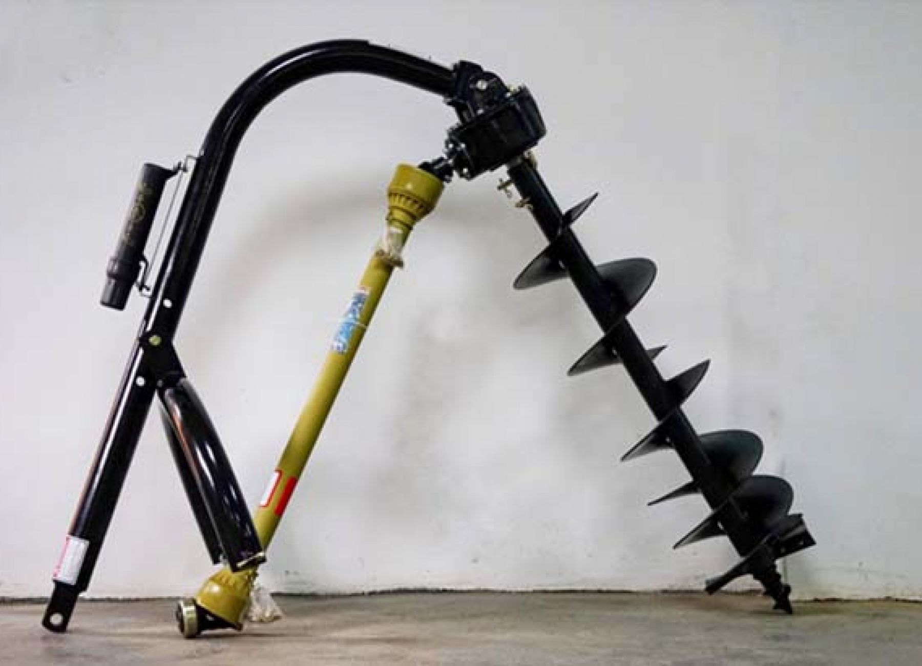 Barrena montada en tractor - paladin attachments