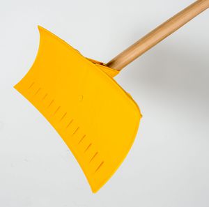 Rastrillo con mango de madera - 014S - STEA Snc di Finazzi A.F. & C.