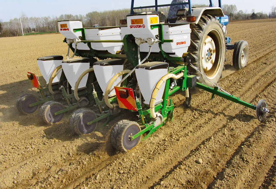 Semoir de précision monté sur tracteur - Gamma - SFOGGIA Agriculture ...