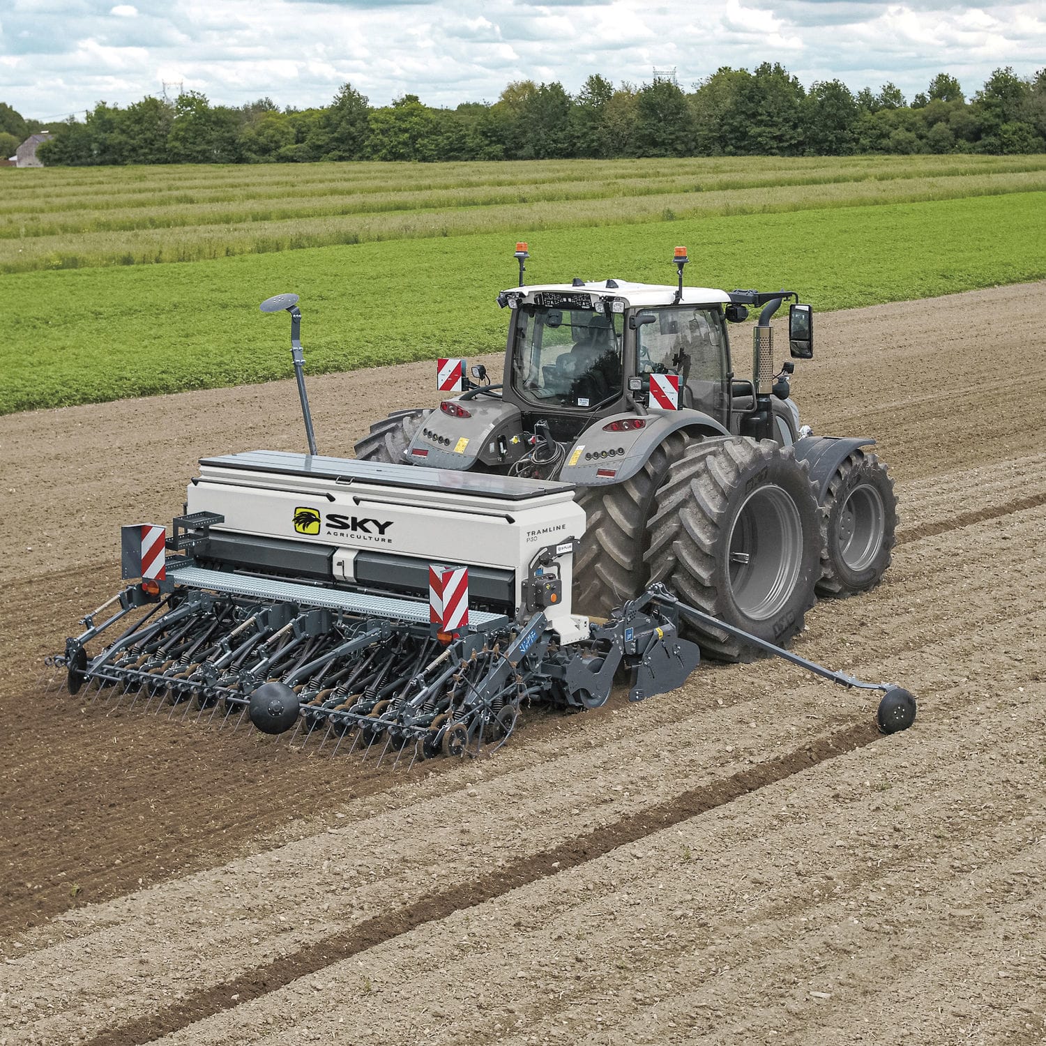 Semoir en ligne mécanique - Tramline - SKY Agriculture - monté sur ...