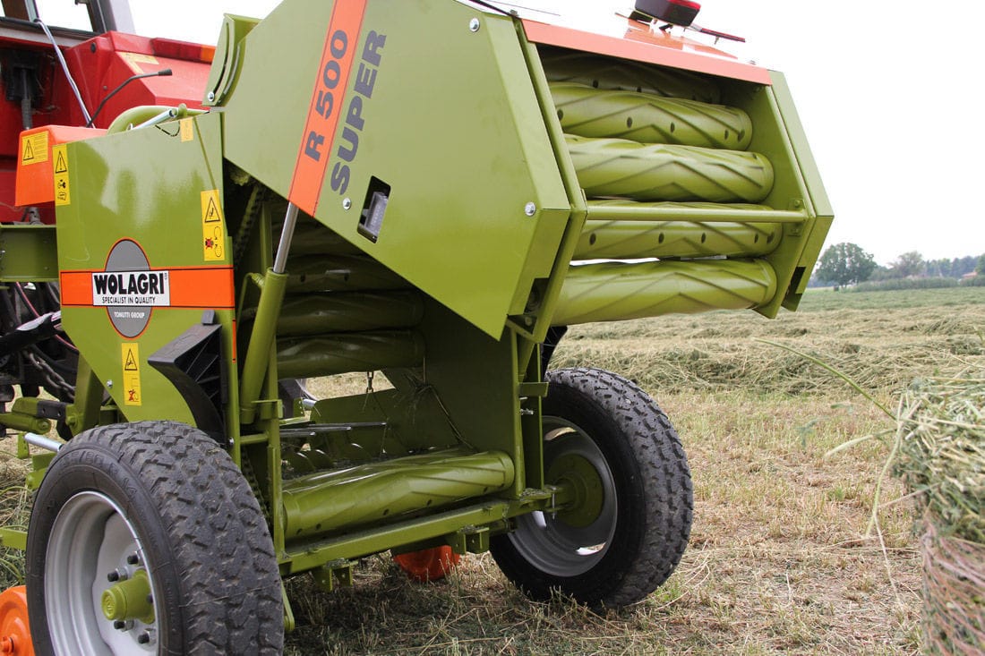 Presse à balles rondes - R500 Series - Tonutti / Wolagri - à volume ...