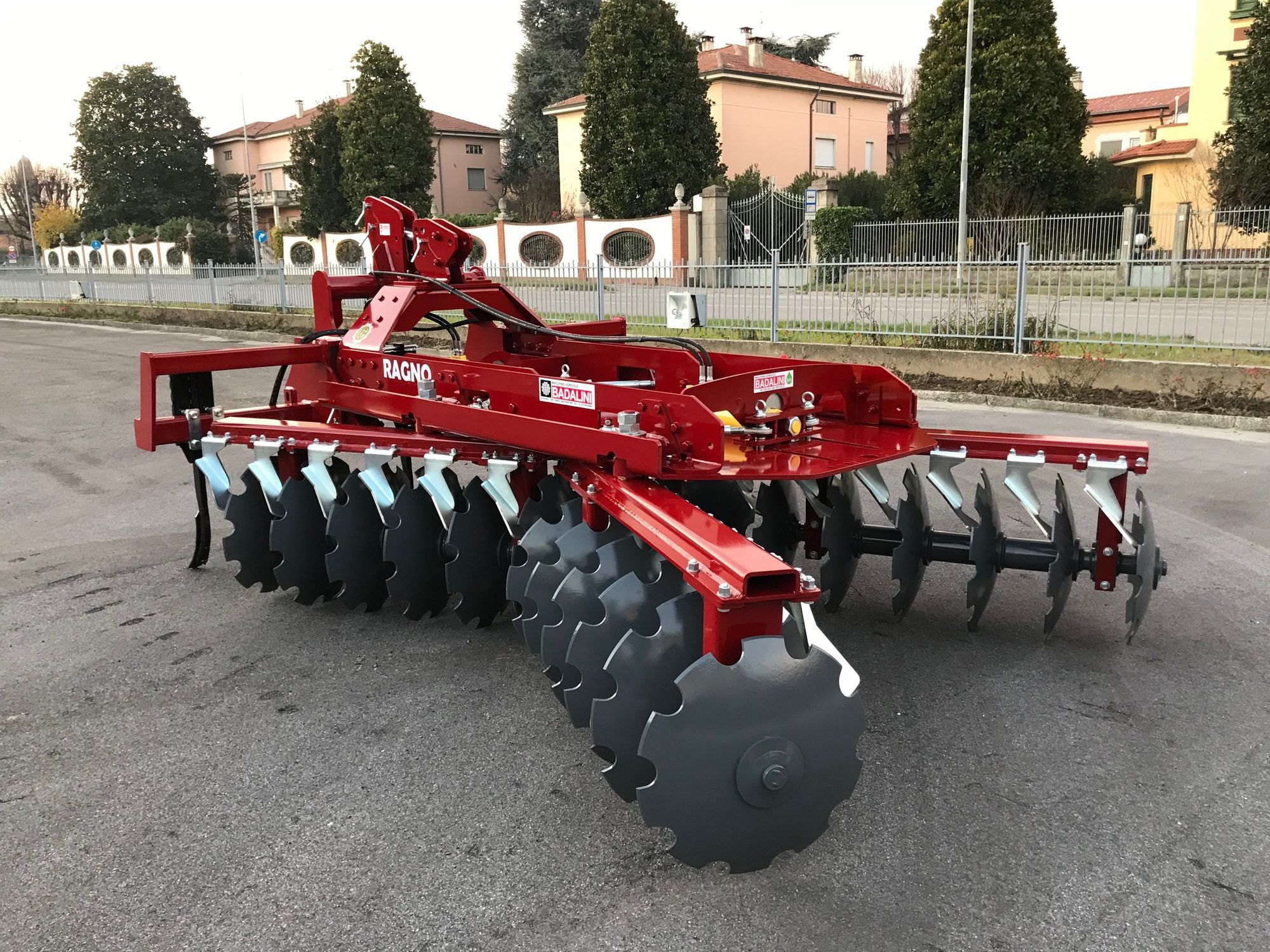Déchaumeur à disques porté - RAGNO - Badalini Srl - 2 sections / offset / à réglage hydraulique
