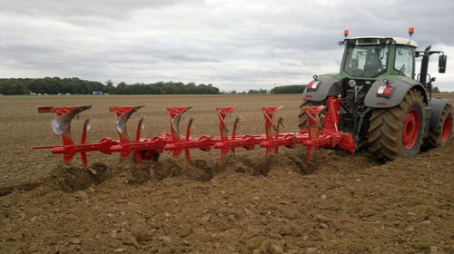 Charrue à versoir - T275 NSH - Demblon - portée / réversible / à ...