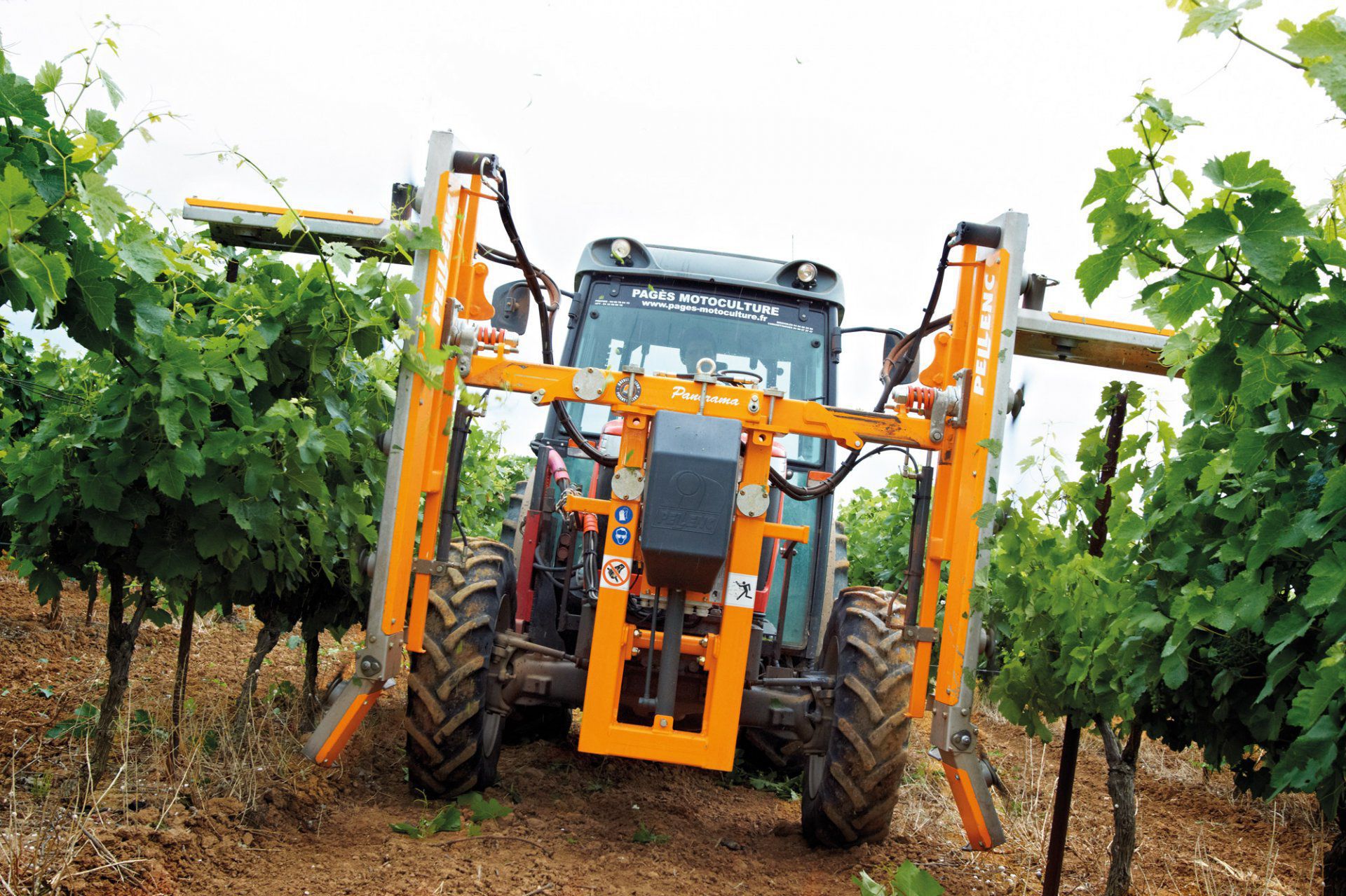 Vineyard topping machine - PANORAMA series - Pellenc - tractor-mounted ...