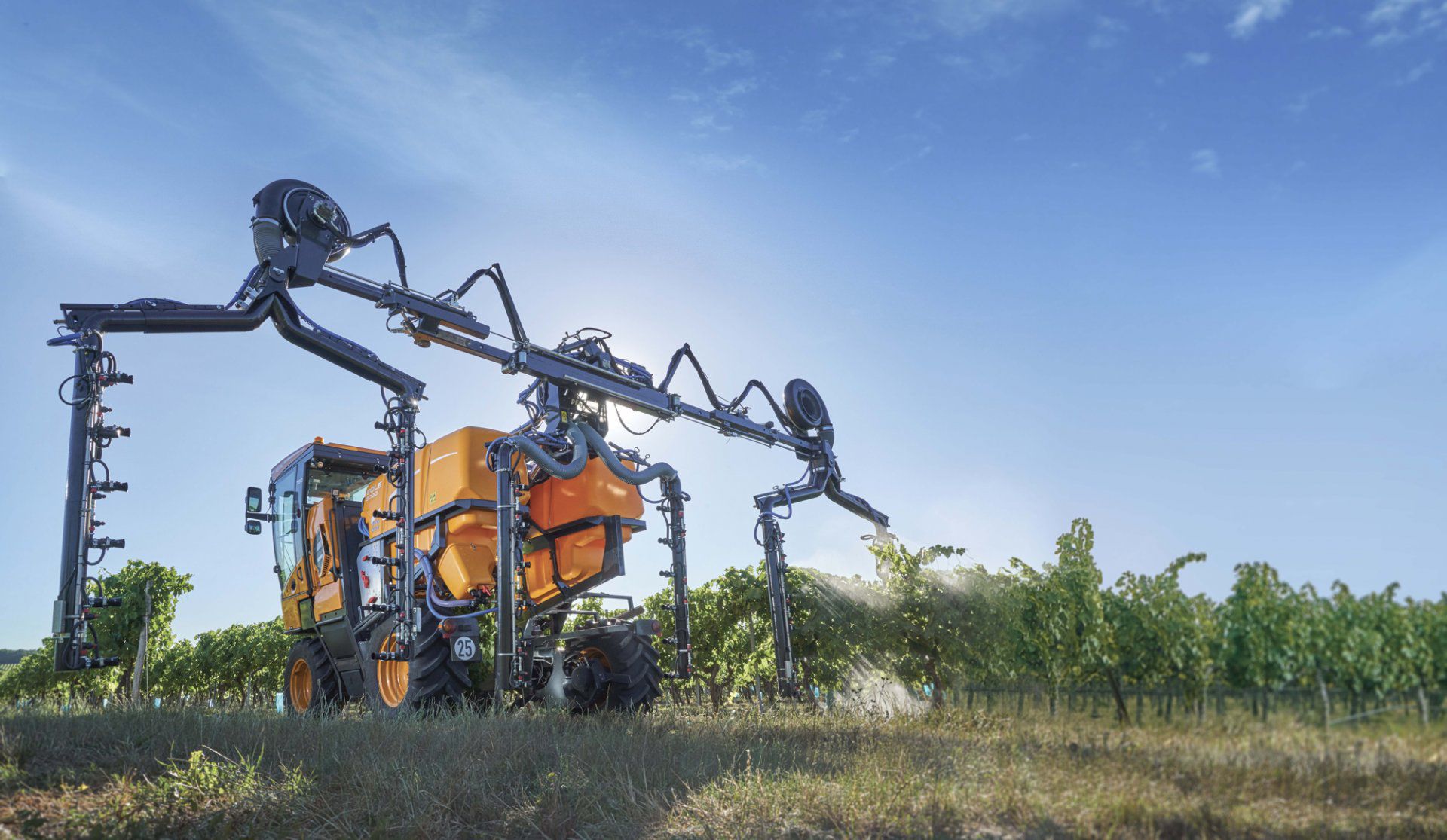 Mounted sprayer - ÉOLE series - Pellenc - for viticulture / folding ...