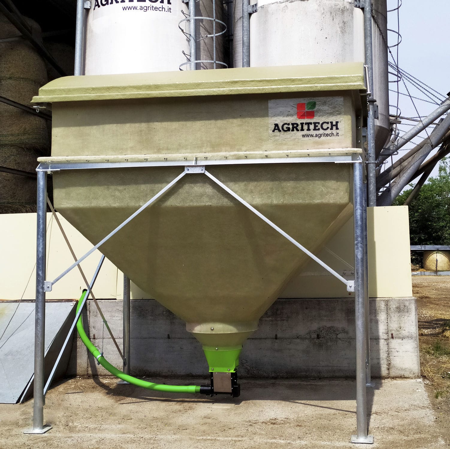 Grain silo - AGRICASE series - AGRITECH S.R.L. - metal / galvanised ...