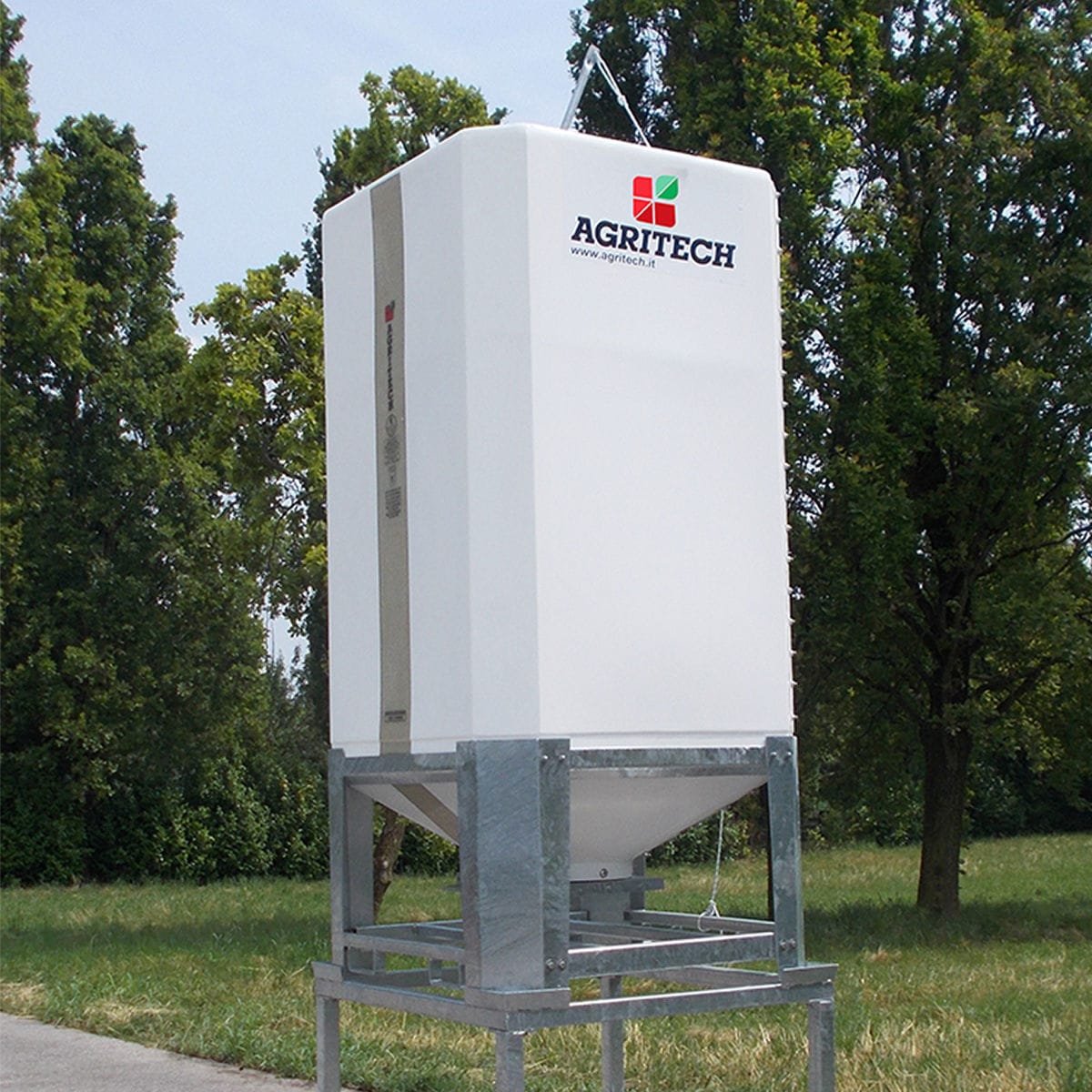 Grain silo - CUBO3 - AGRITECH S.R.L. - fiberglass / cone-bottom