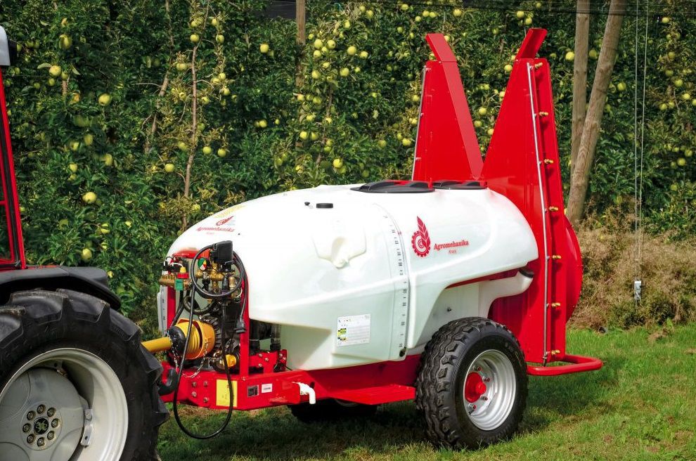 Towed sprayer - AGP 1000 EN - AGROMEHANIKA d.d. - for orchards / double ...
