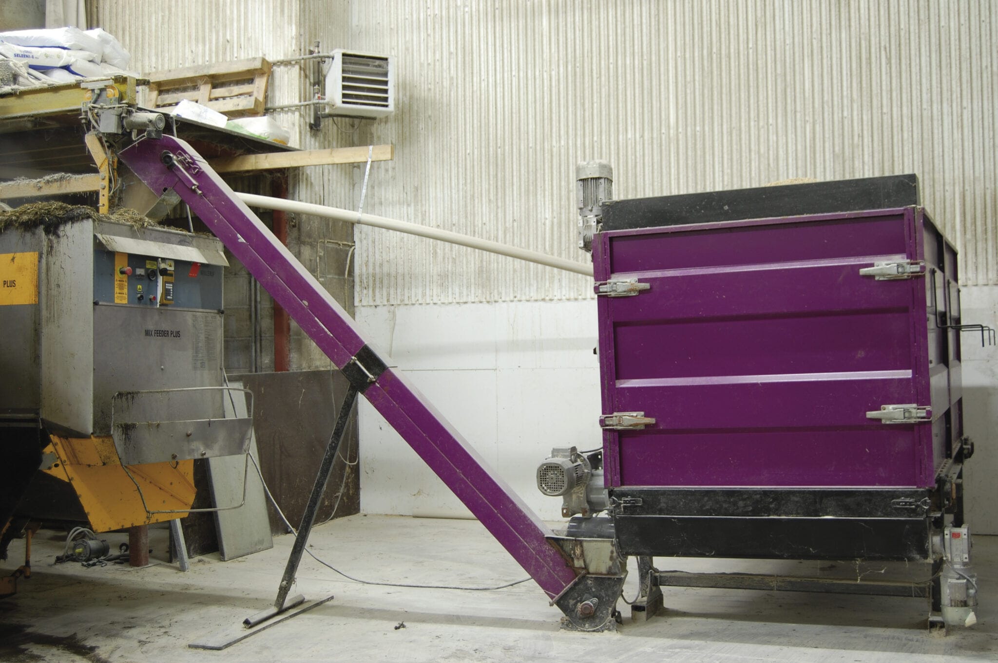 Vegetable receiving hopper - MURSKA - loading / unloading