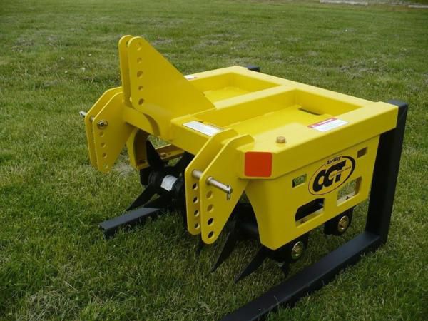 Tractor-mounted soil aerator - AW series - Salford Group Inc.