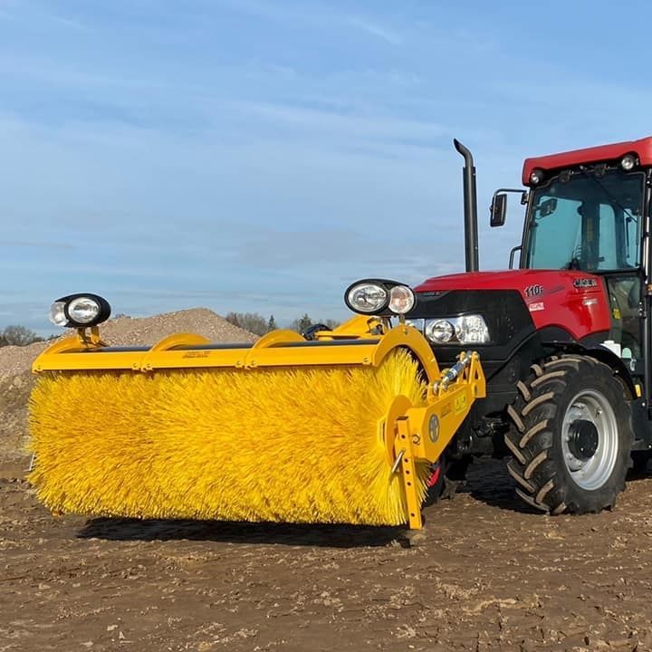 Mounted sweeper - VHS series - AP Machinebouw B.V. - groundcare / front ...