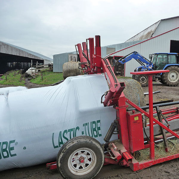 Extendable silo bag - Lastic Tubes - AT Films Inc.