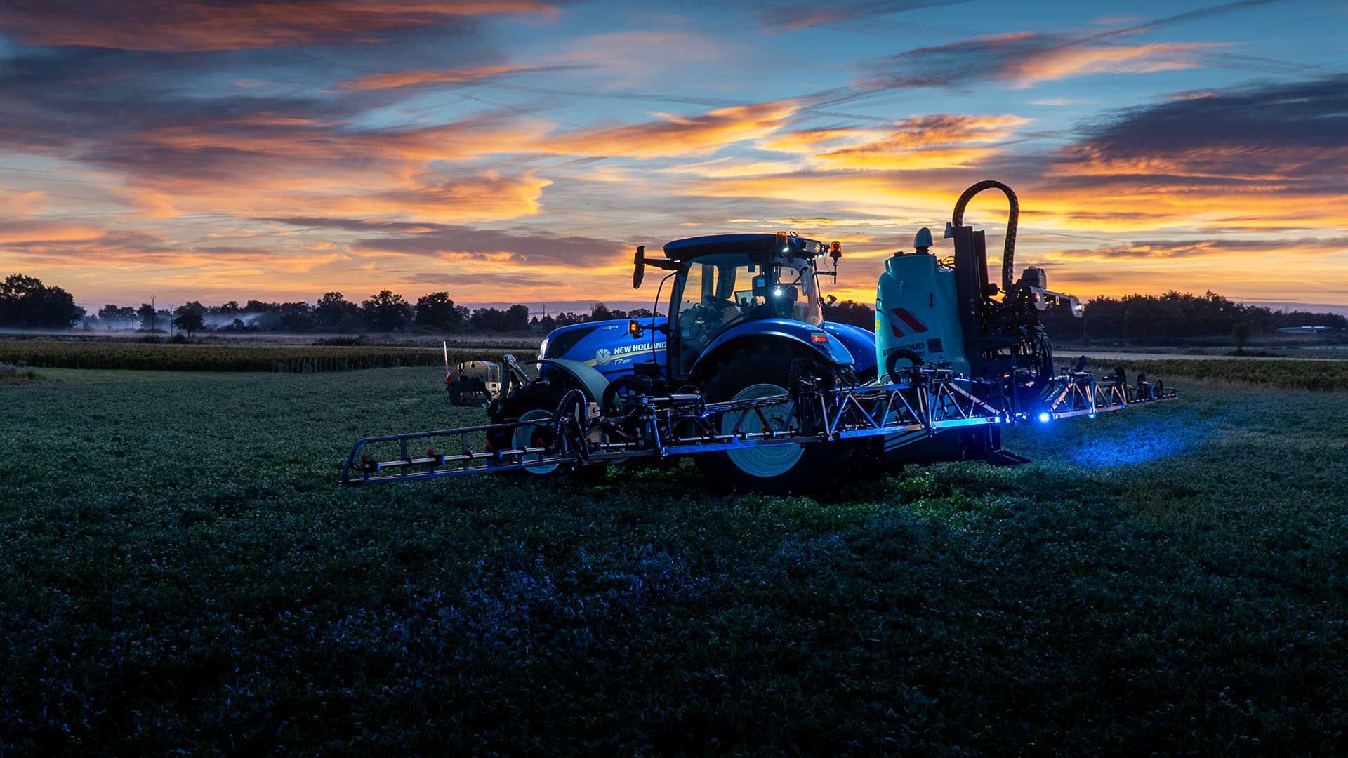 Mounted sprayer - HERMES 2 DARK - BERTHOUD - hydraulic / folding arms ...