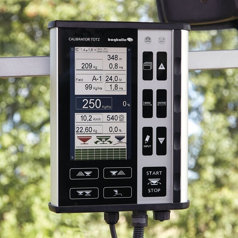 Spreader control unit - CALIBRATOR TOTZ - BOGBALLE A/S - GPS / digital ...