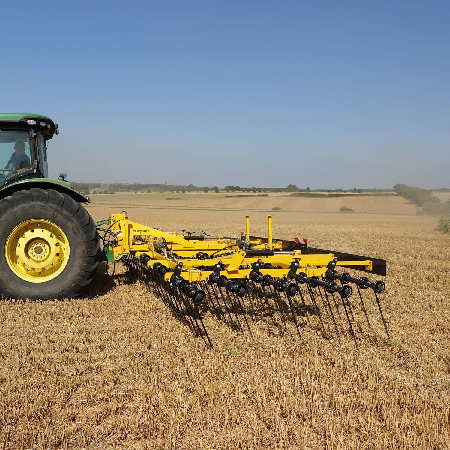 Straw harrow - Claydon Yield-o-Meter Ltd.