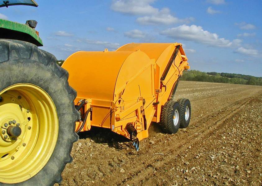 Tractor rock picker - RAMA 3420 - D. Gutzwiller SAS - unload to ground