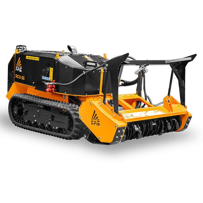 Self-propelled wood shredder - RCU55 - FAE GROUP S.p.A. - remote ...