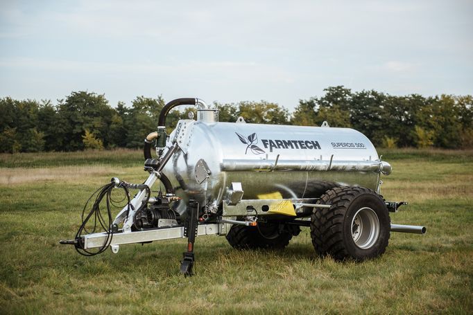 Single-axle slurry tanker - SUPERCIS 500 / 650 - Farmtech d.o.o. - pressure / towed