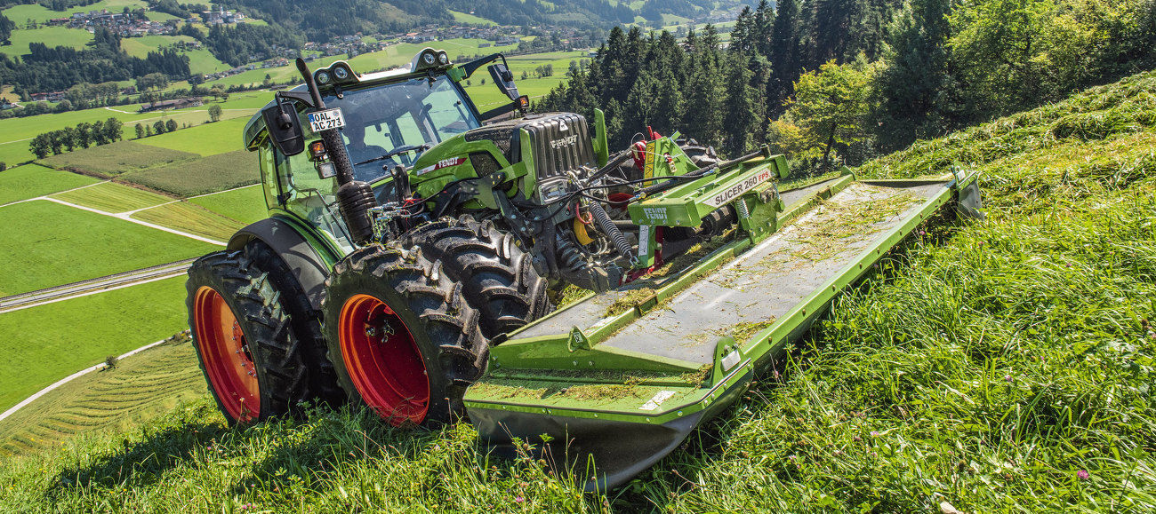Continuously variable tractor - Alpine - AGCO GmbH - 3-cylinder ...
