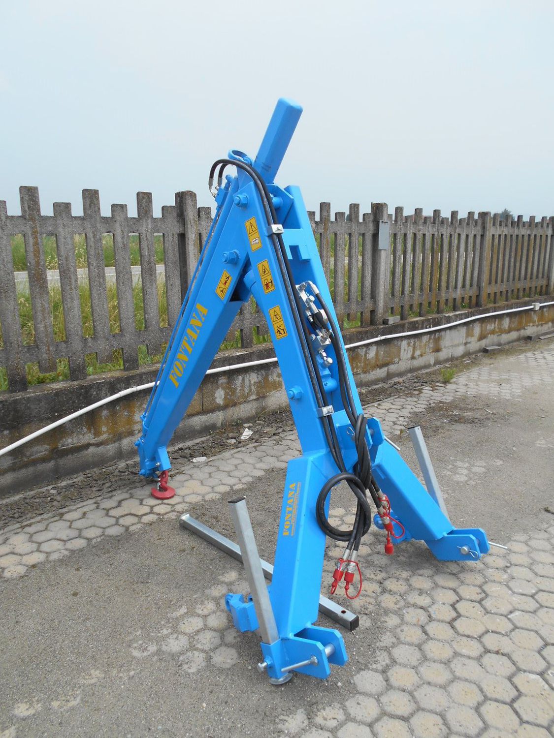 3-point hitch lifting mast - TFG 300 - Fontana S.r.l. - attrezzature ...
