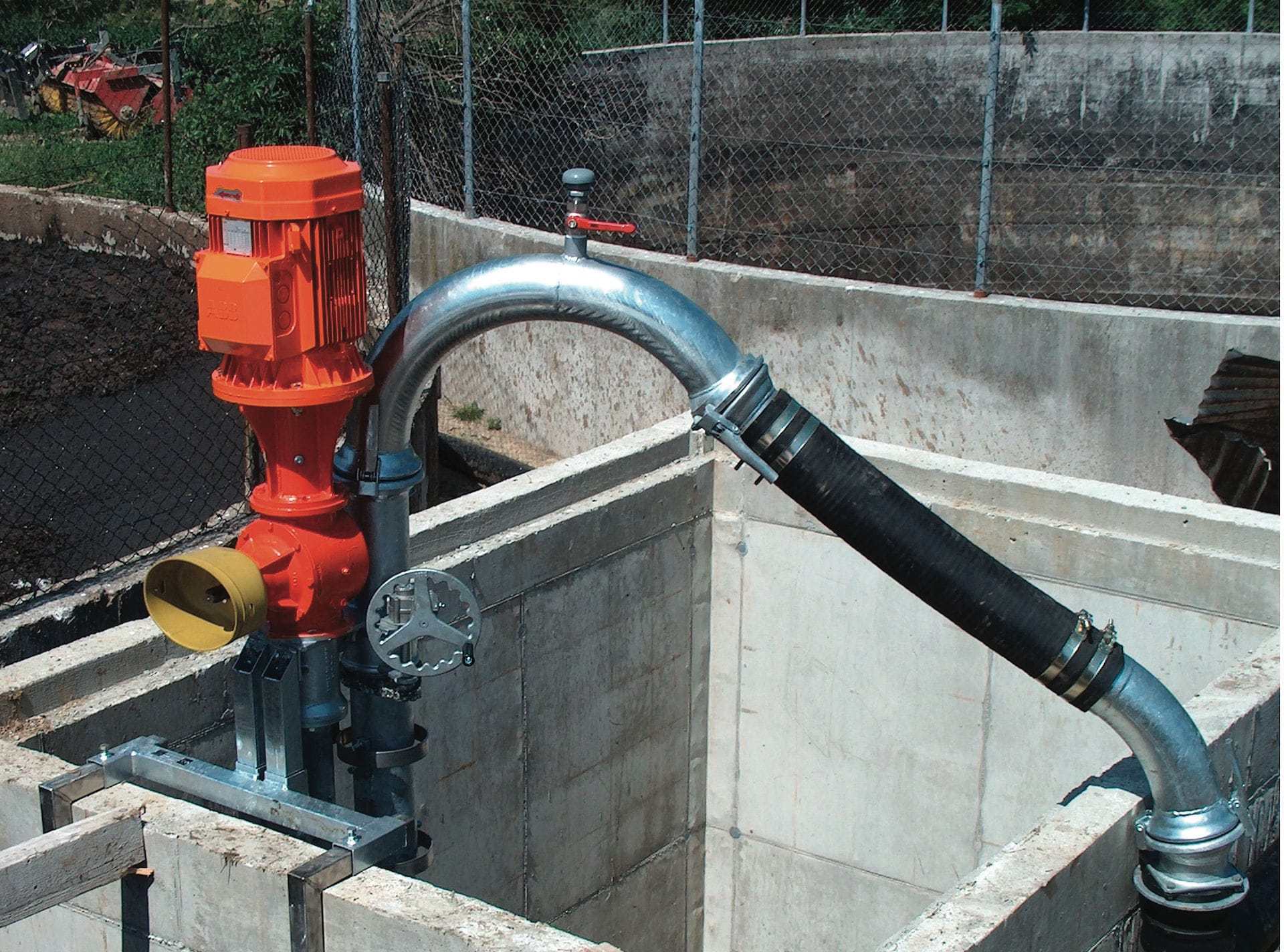 Manure pump - Fritz Paulmichl GmbH - submersible / with cutter / PTO-driven