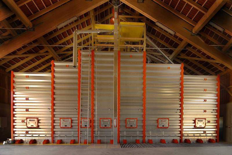 Grain silo - Gruber Maschinen GmbH Getreidetechnik - galvanised steel ...