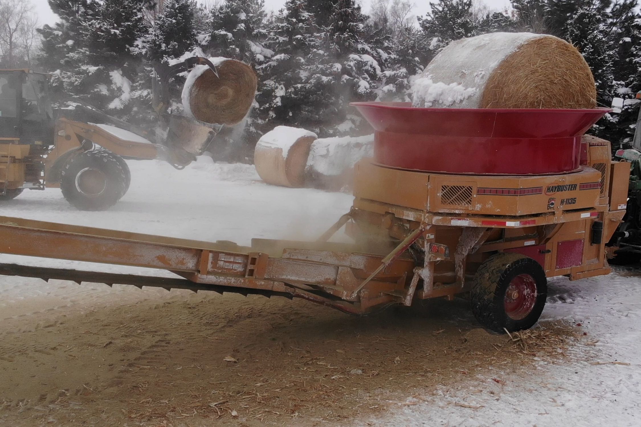 Grain grinding mill - H-1135E - Haybuster Agricultural Products - for ...