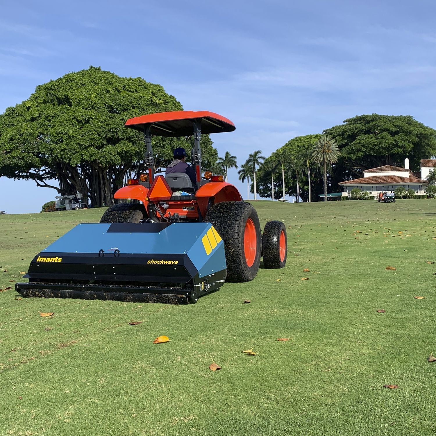 Towed sweeper - ShockWave - IMANTS B.V. - for green spaces / front-mount