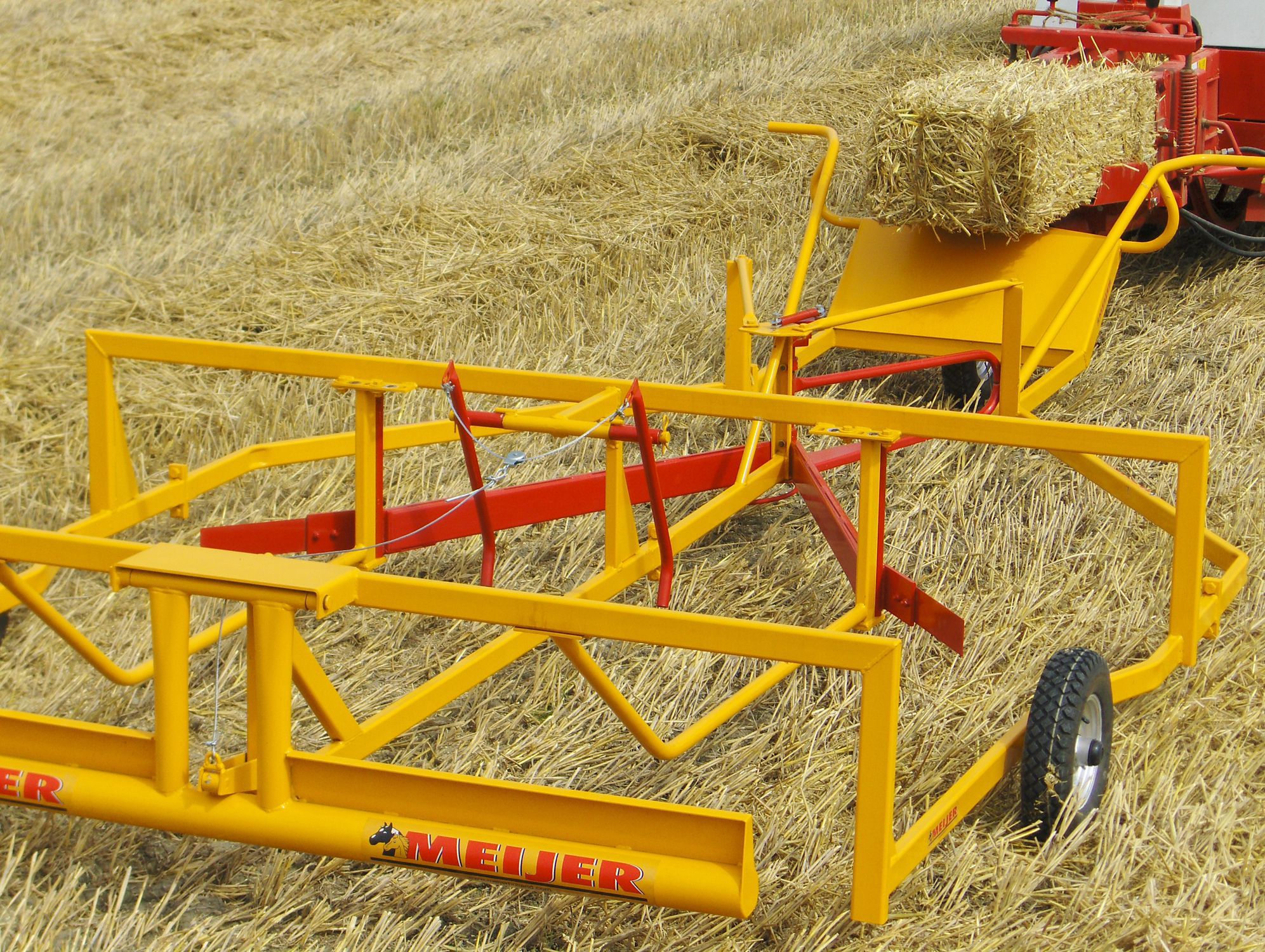 Rectangular bale loader - Limo Mech - Meijer Holland