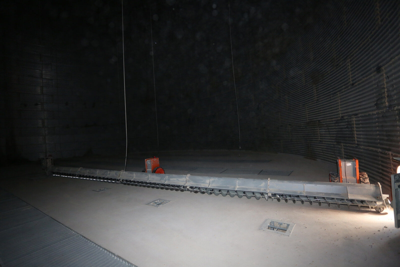 Silo sweep auger - Kepler Weber Industrial S/A