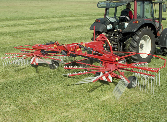 Rotary rake - R 655 series - KONGSKILDE Industries A/S - center ...