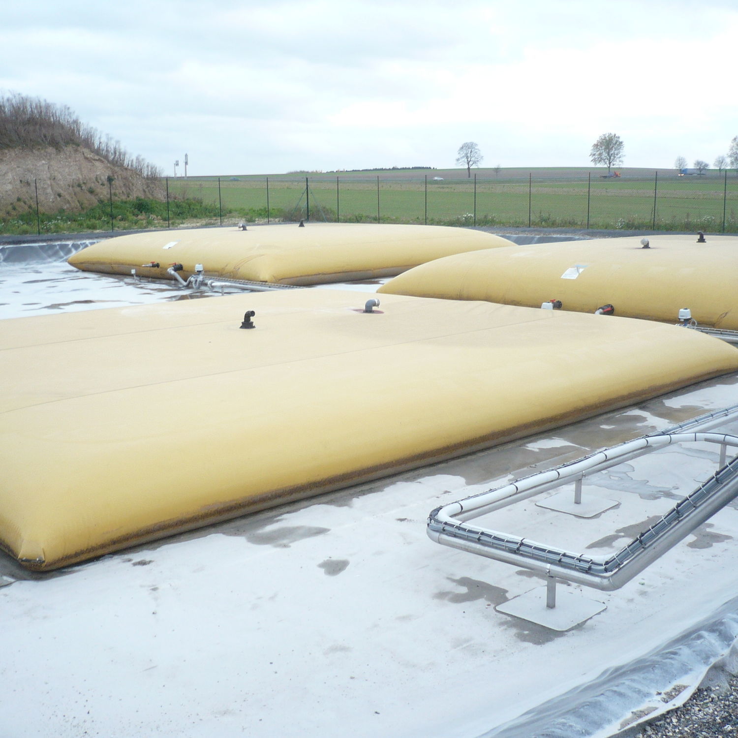 Liquid fertilizer tank - Labaronne-Citaf - flexible / horizontal ...