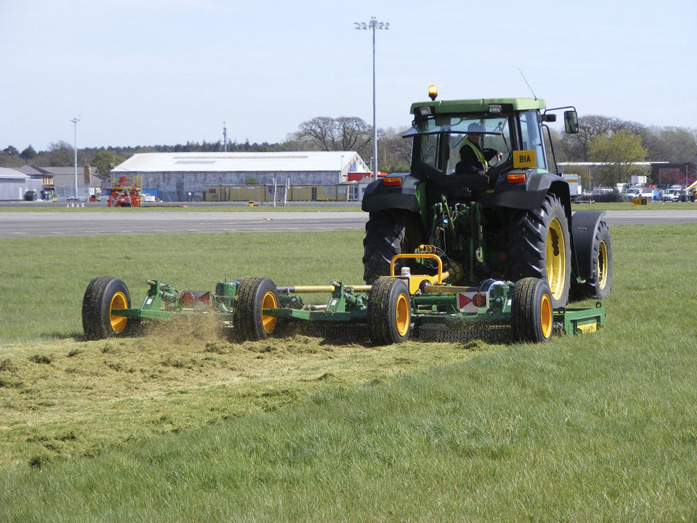 Landscaping rotary cutter - 490EW - Major Equipment Intl. Ltd ...