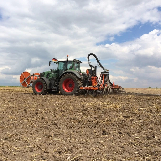 Mounted drag hose applicator - HS5100 - Schouten Machines B.V. - strip-till