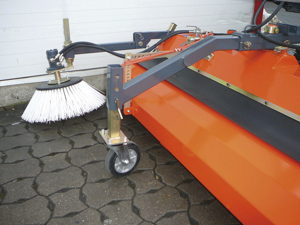 Tractor-mounted sweeper - ECO - Tuchel Maschinenbau - groundcare