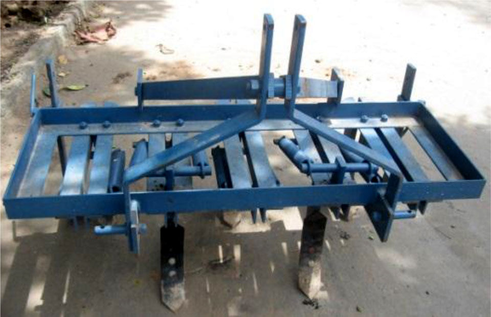 Mounted field cultivator - VST Tillers Tractors Ltd. - 3-point hitch ...