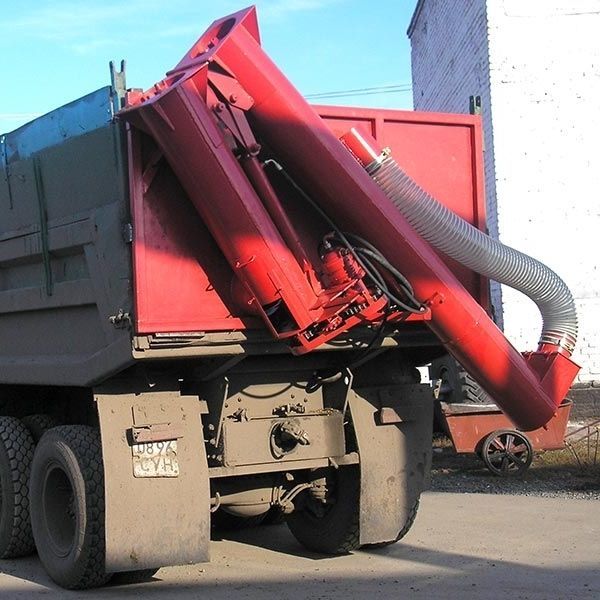 Grain conveyor - GRSH-300/4,5 - Zavod Kobzarenka Ltd. - screw / tubular