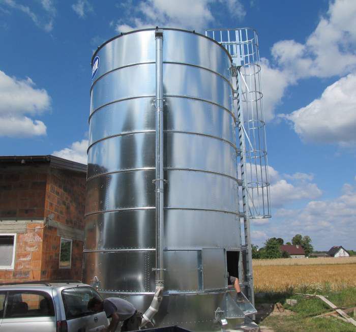 Grain silo - BIN60 - "BIN" Sp. z o.o. - steel / round / with flat-bottom
