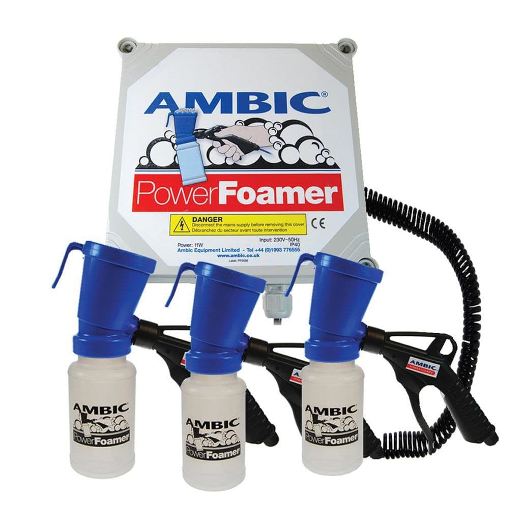 Teat dip cup with spray gun - PowerFoamer - Ambic Equipment Ltd. - foaming
