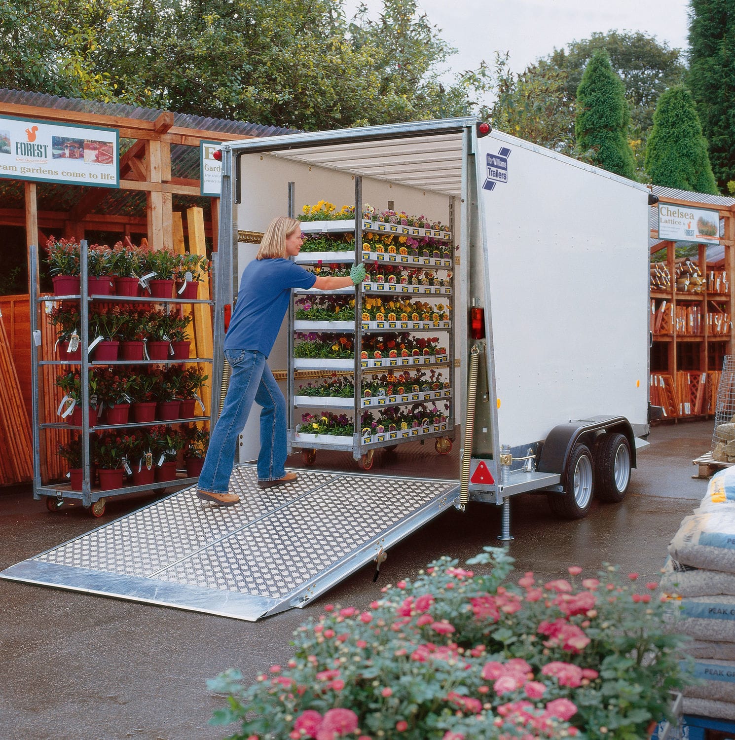 2-axle trailer - Braked Box Van - Ifor Williams Trailers Ltd. - single-axle