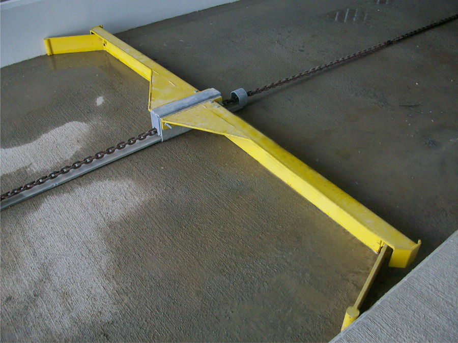 Chain manure scraper - 09 101 002 - LAKTO Dairy Technologies - for ...