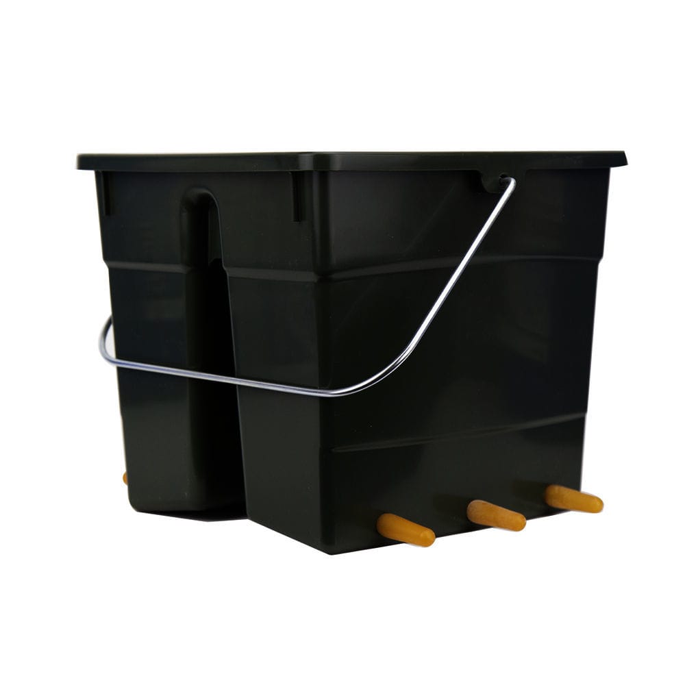 Lamb nursing bucket - FW1213,FW1209A - Neogen Corporation - Animal ...