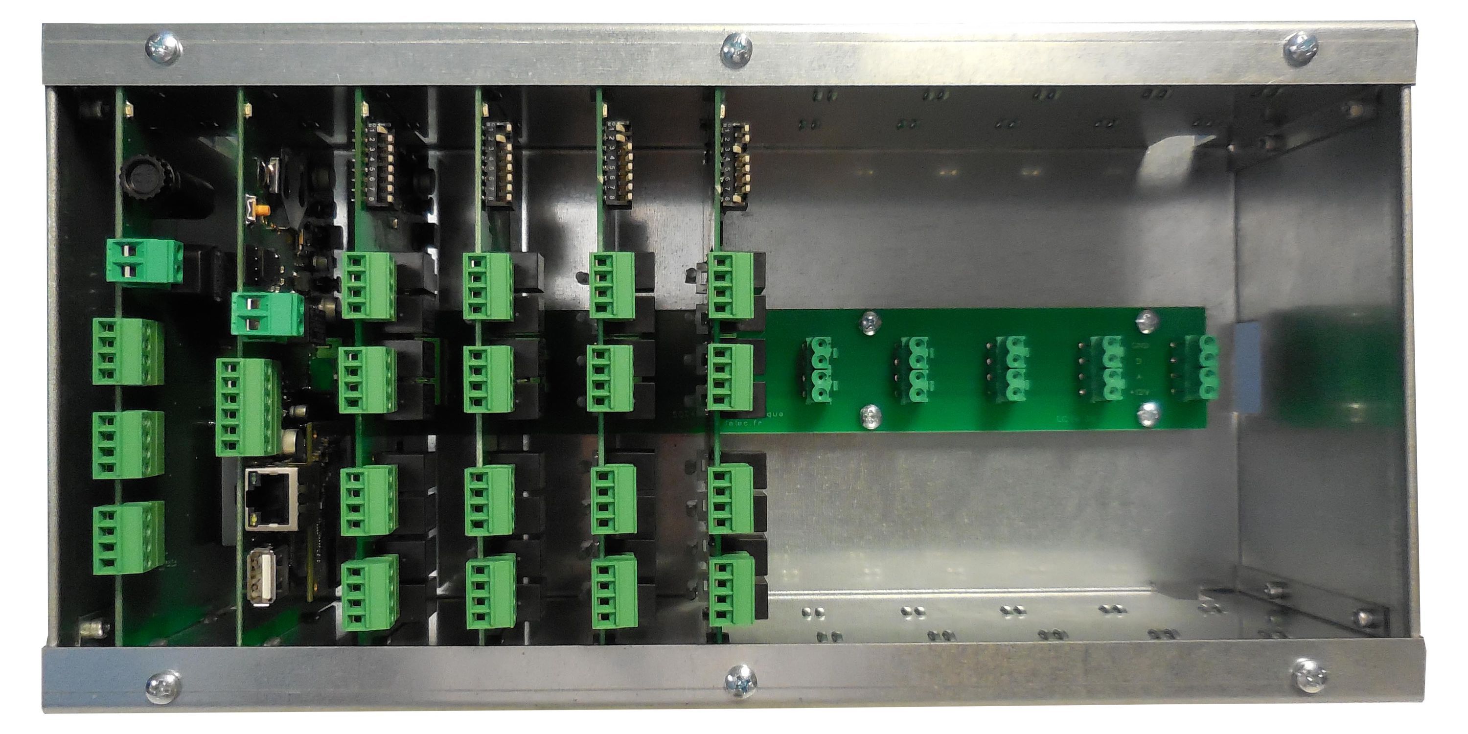Poultry house climate controller - MEGAVI CONNECT - SODALEC ...