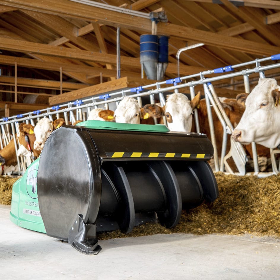 Robotic feed pusher - BUTLER GOLD PRO - WASSERBAUER GmbH ...