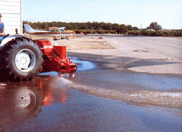 Mounted leaf blower - 2500 - Flory Industries