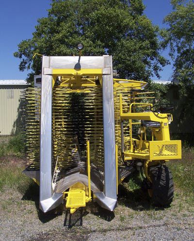 Fruit harvester machine - Side-Row - Littau Harvester Inc. - self ...